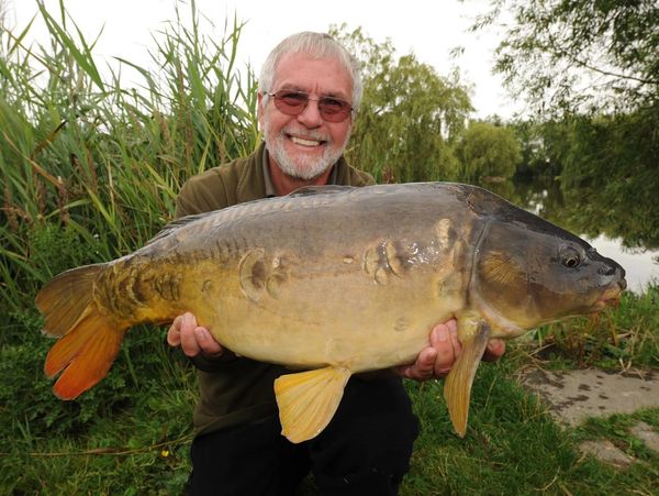 Brian Skoyles article | East Delph Lakes